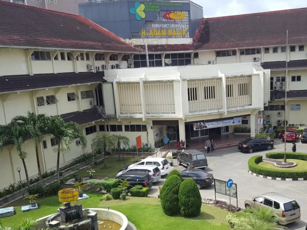 Pelayanan - RS Adam Malik